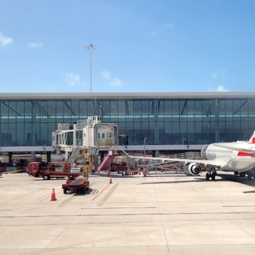 Victoria Regional Airport (VCT), Texas | Flights, Address, Parking & Hotels